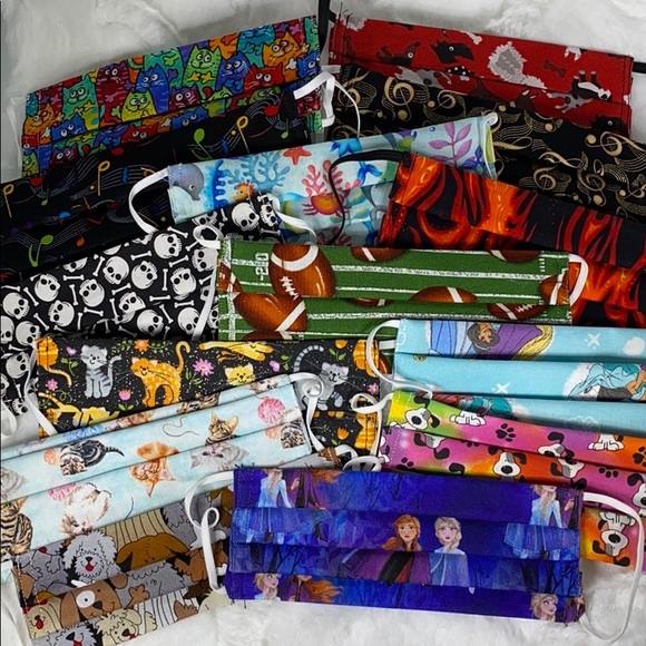 home made | Accessories | Frozen Elsa Pleated Childrens Face Masks Ages ...